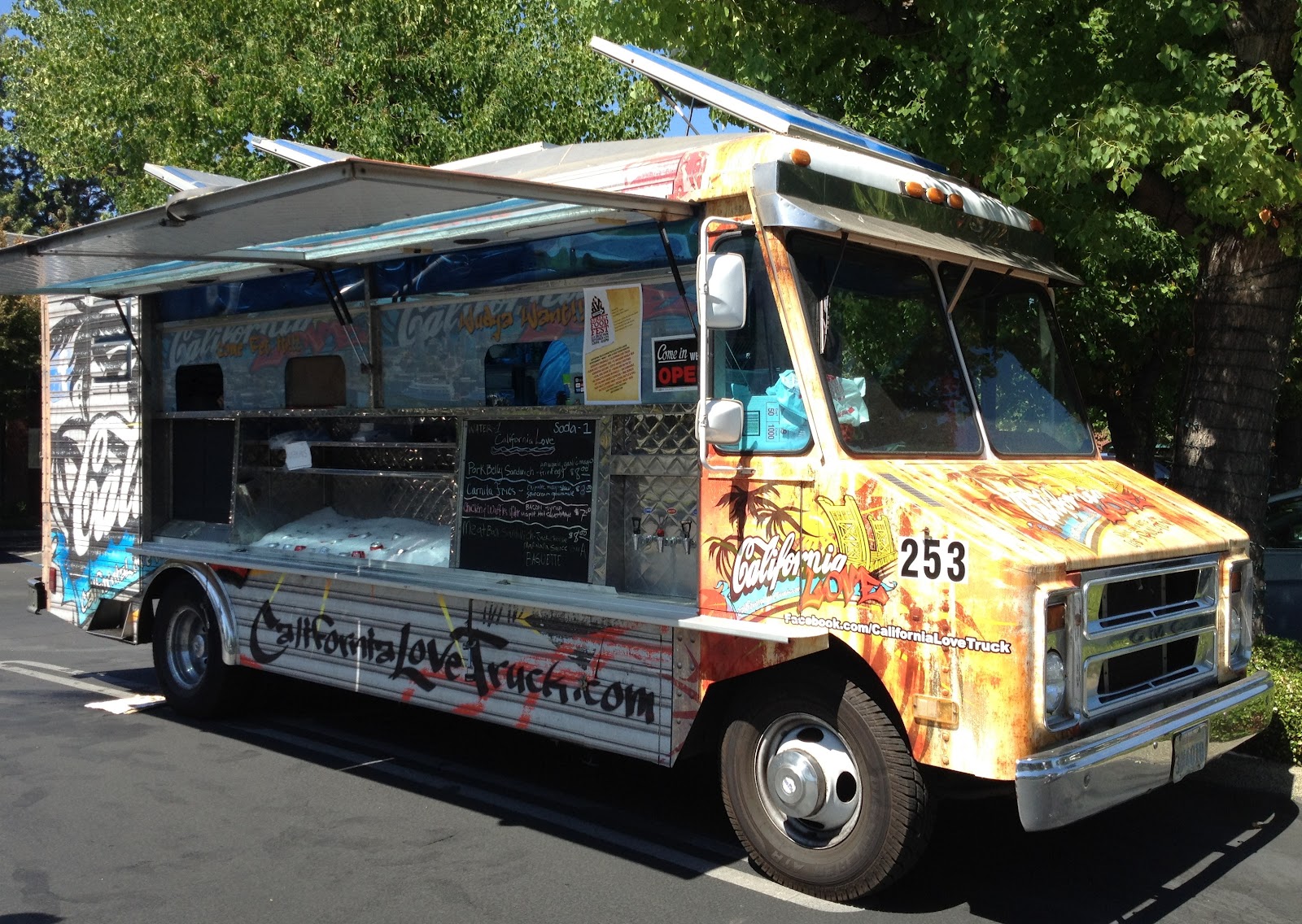 Sac Food Trucks: Wicked ‘Wich & California Love – Girls on Food Sac Food Trucks: Wicked ‘Wich & California Love – Girls on Food