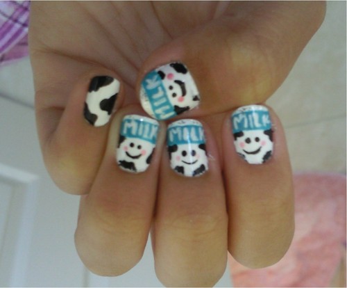 Teen Make Up And Fashion How To Make Cow Nails teen-make-up-and-fashion-how-to-make-cow-nails