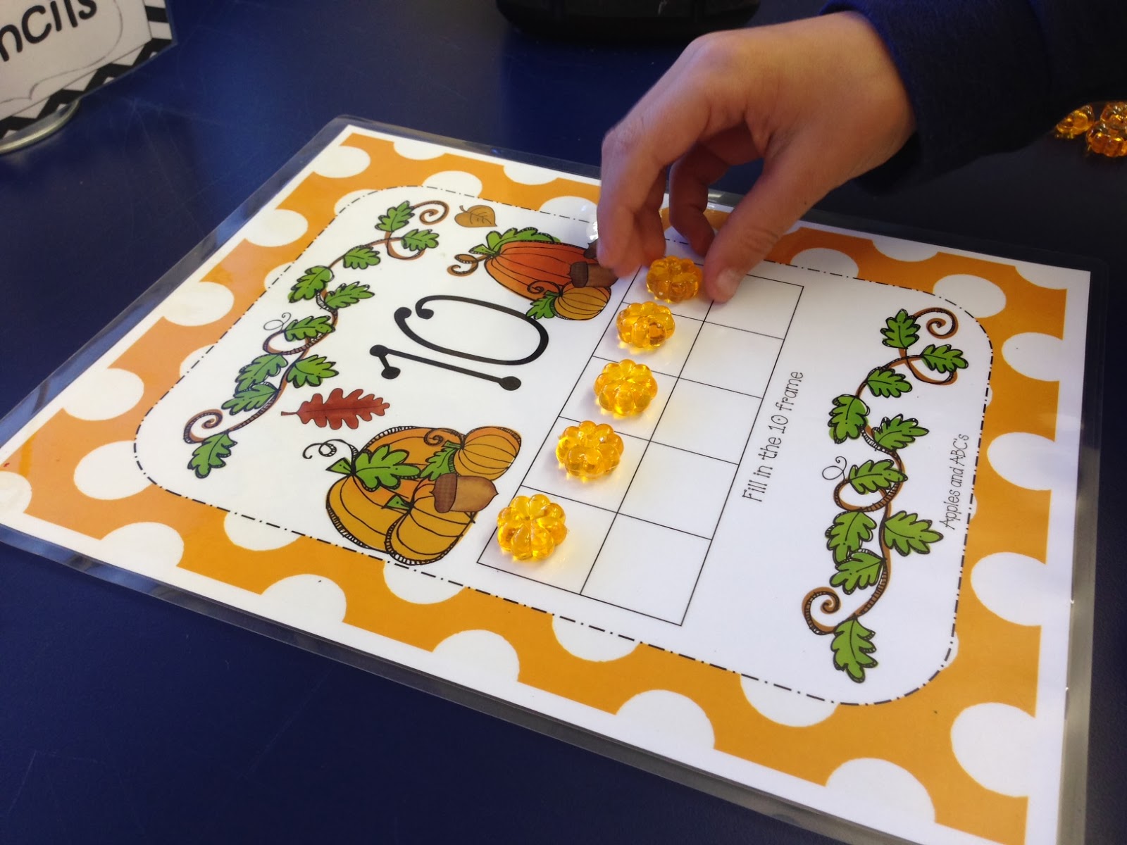 Fall Counting With 10 and 20 Frames - Apples & ABC's