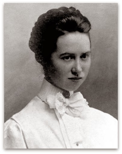 The Rest is Silence: NPM 2014: Marianne Moore The Rest is Silence: NPM 2014: Marianne Moore