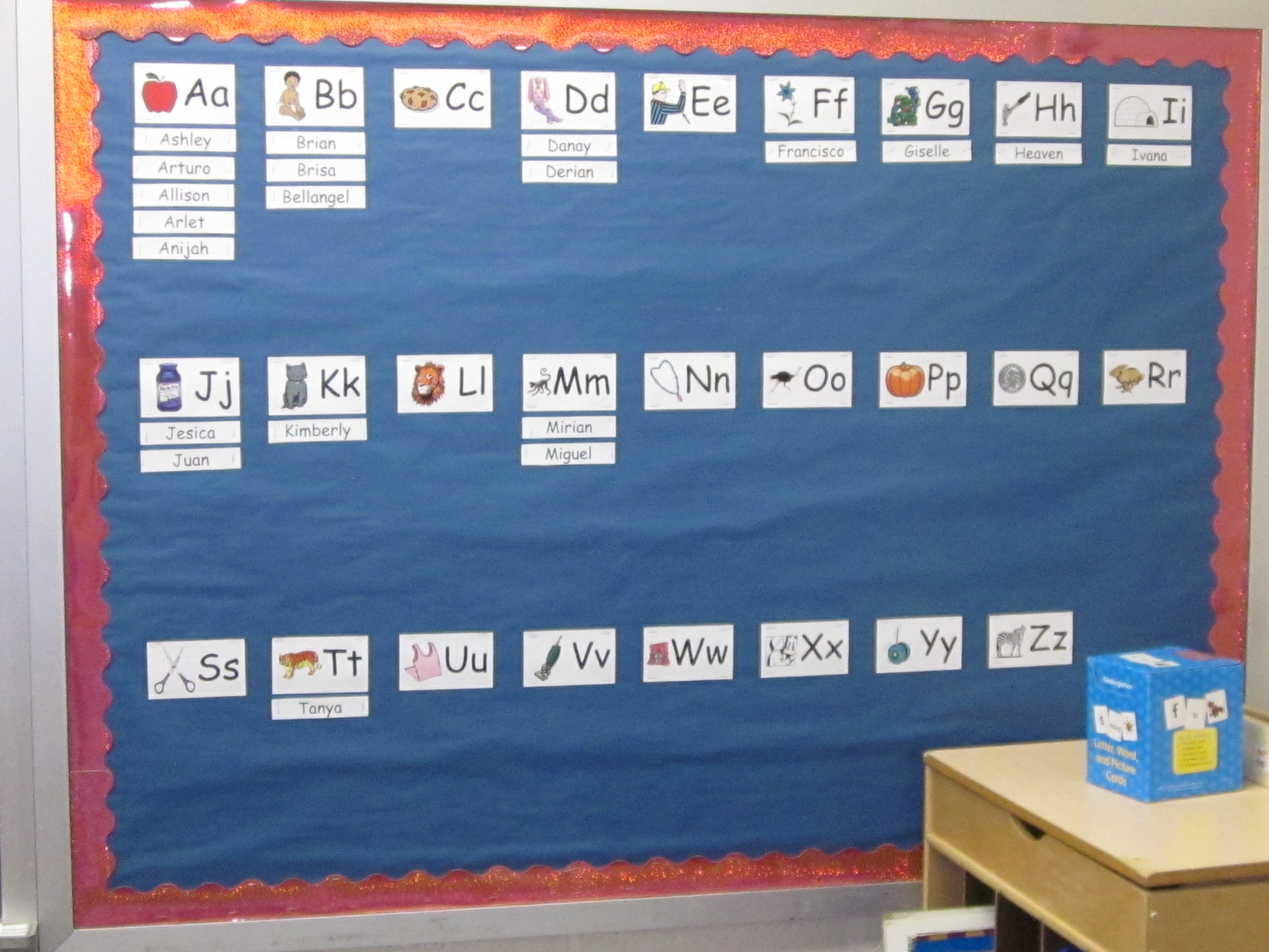 Teaching With Sight: Literacy Centers and Freebies