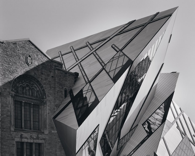 World of Architecture: Royal Ontario Museum by Studio Daniel Libeskind