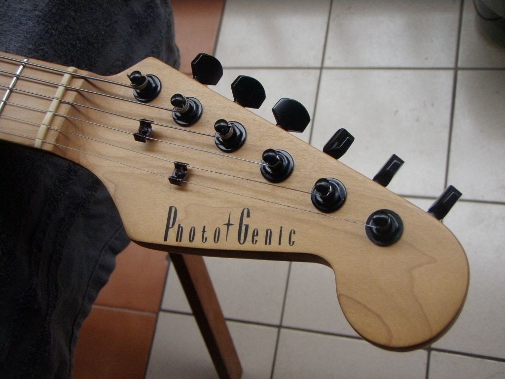 Upgrading Electric Guitar Tuners | DIY Strat (and other guitar & audio ... Upgrading Electric Guitar Tuners | DIY Strat (and other guitar & audio ...