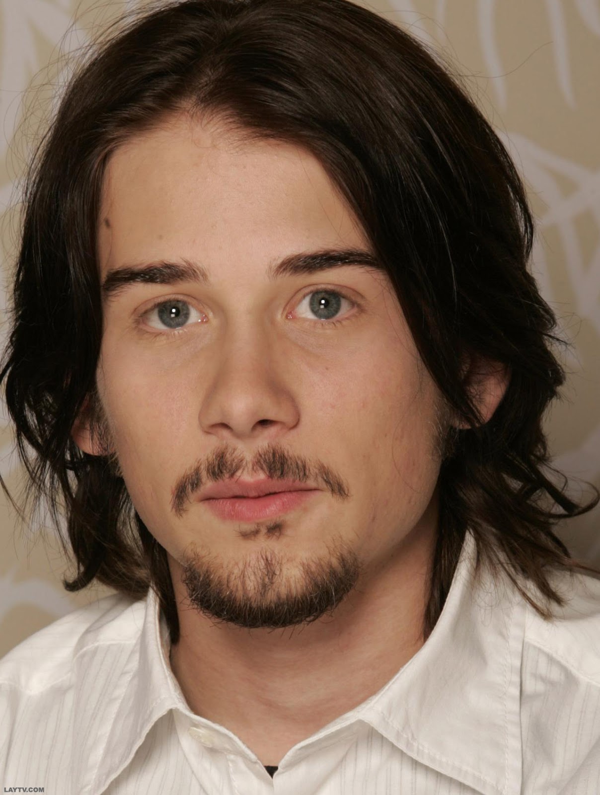 Lou Taylor Pucci - Celebrity MTV Lou Taylor Pucci - Celebrity MTV