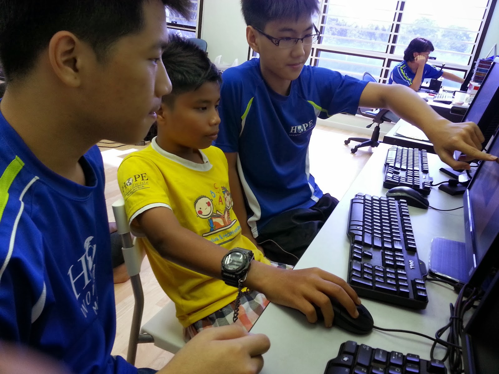 HOPE Worldwide Malaysia Youths Volunteerism In Education Programs hope-worldwide-malaysia-youths-volunteerism-in-education-programs