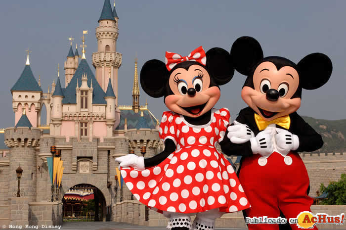Minnie Mouse y Mickey Mouse besandose - Imagui Minnie Mouse y Mickey Mouse besandose - Imagui