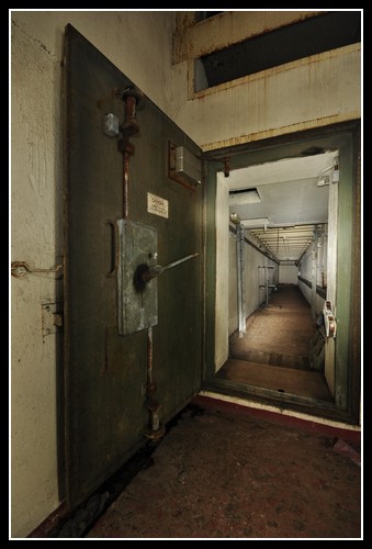 Wevskys Exploration Stuff: RAF DAWS hill nuclear bunker Wevskys Exploration Stuff: RAF DAWS hill nuclear bunker