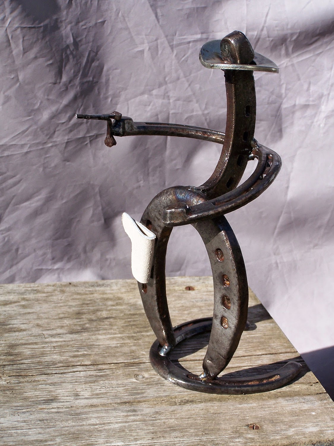 The Art Of Up Cycling Upcycled Horseshoes Fab Ideas For Upcycling the-art-of-up-cycling-upcycled-horseshoes-fab-ideas-for-upcycling