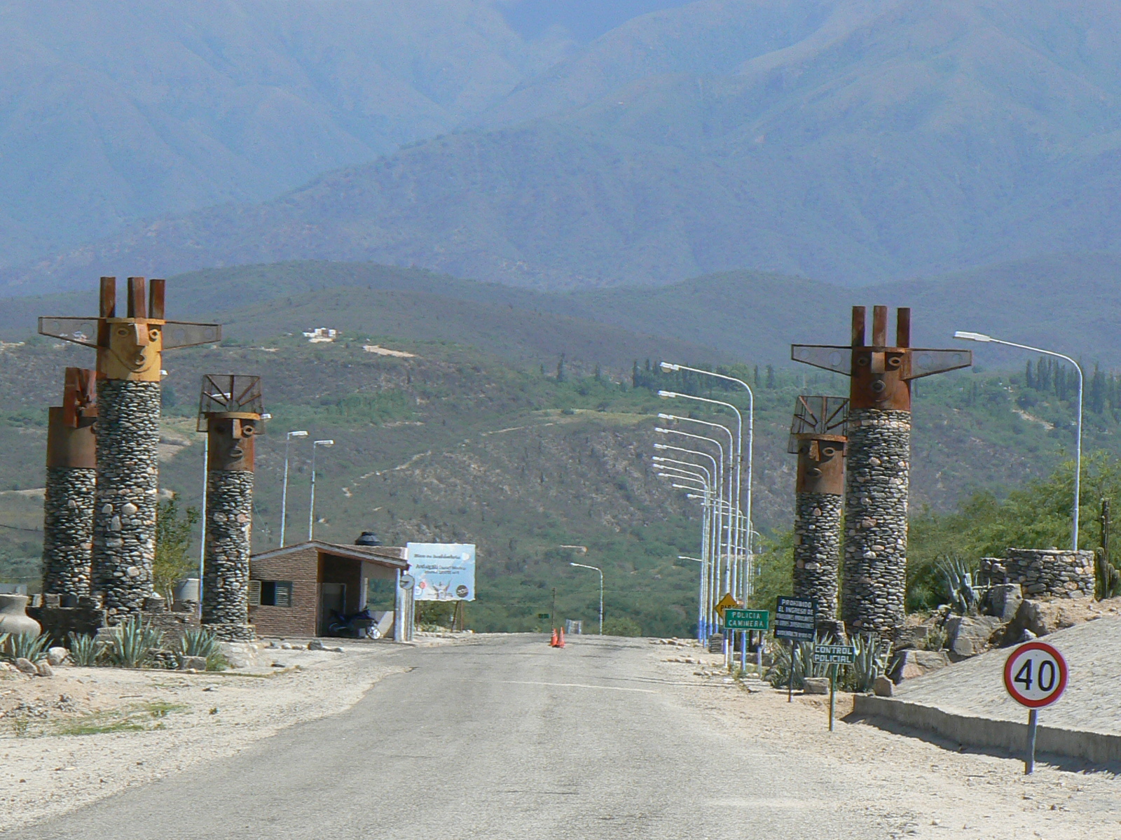 FM PLATINUM 96.5 MHz - ANDALGALA: Fuerte temblor en Andalgalá FM PLATINUM 96.5 MHz - ANDALGALA: Fuerte temblor en Andalgalá
