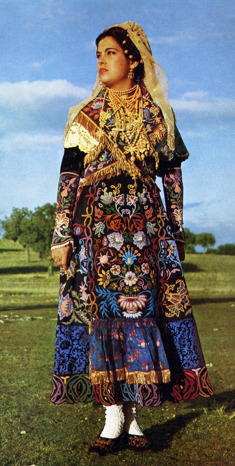 FolkCostume Embroidery Charro Costume Of Salamanca Province Spain folkcostume-embroidery-charro-costume-of-salamanca-province-spain