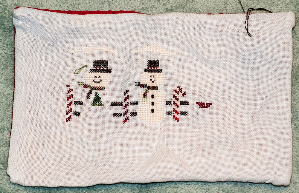 Committed Stitcher: One And A Half Snowmen