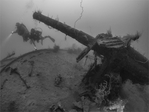 Correcting Lens Distortion in Underwater Photos Correcting Lens Distortion in Underwater Photos