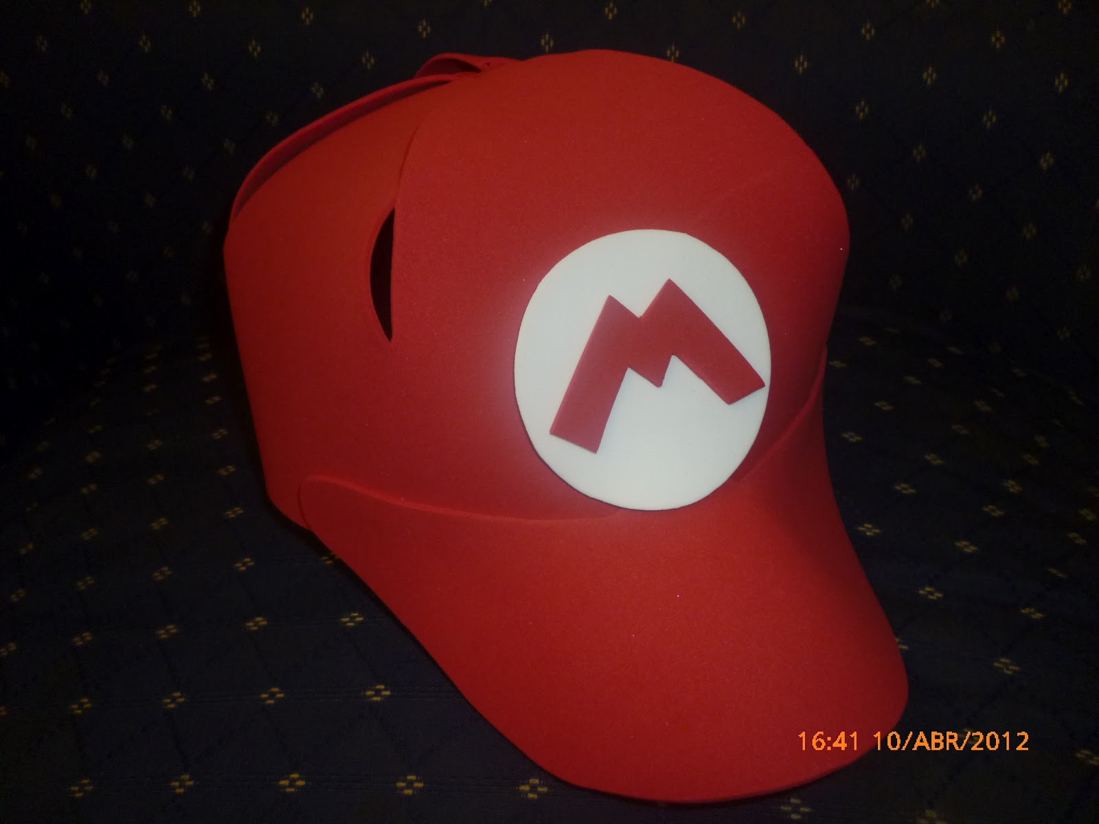 Gorra de goma eva - Imagui