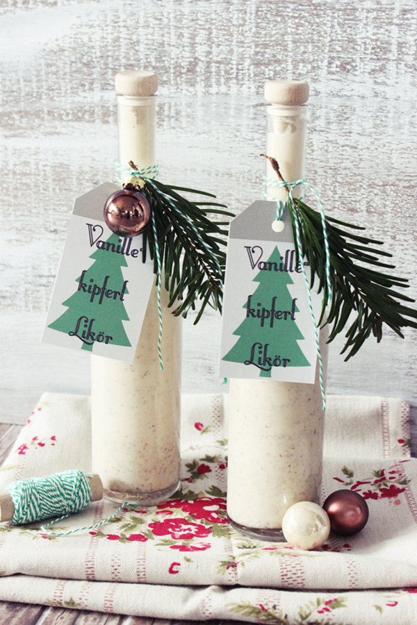 s'Bastelkistle: Geschenke aus der Küche: Vanillekipferl Likör s'Bastelkistle: Geschenke aus der Küche: Vanillekipferl Likör