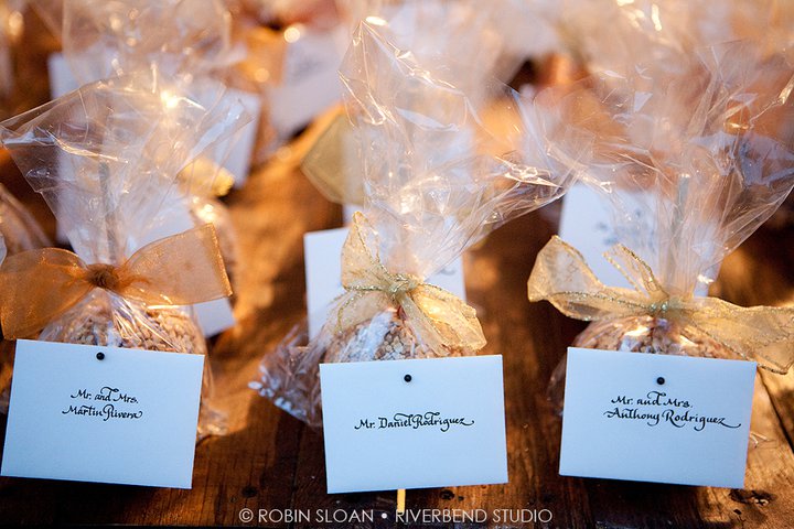 Mique s Blog Holiday Place Card Ideas Place Cards Are Frequently Used In Weddings Due To mique-s-blog-holiday-place-card-ideas-place-cards-are-frequently-used-in-weddings-due-to