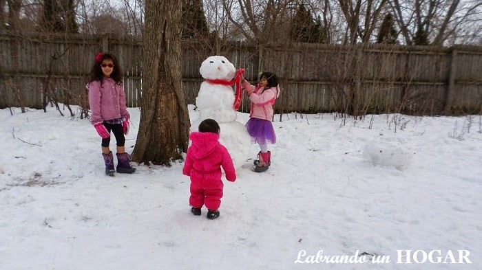 Labrando un HOGAR: Nuestro primer snowman/hombre de nieve