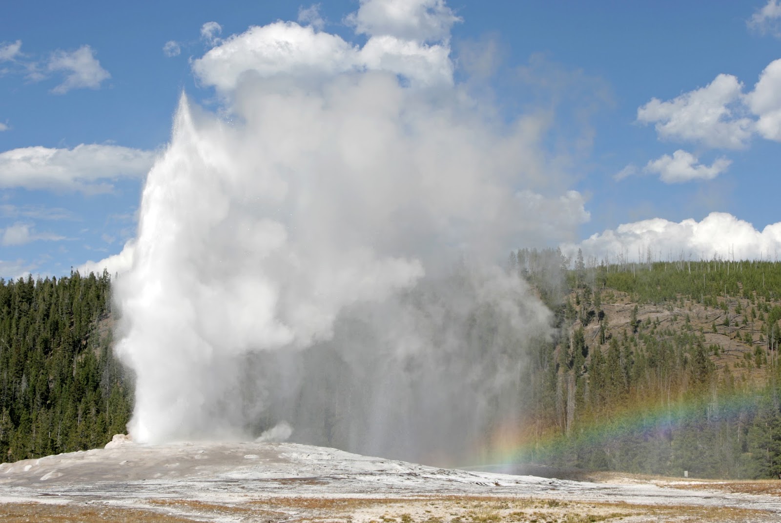 Let s Travel The World Geysers Hot Springs Of Yellowstone National let-s-travel-the-world-geysers-hot-springs-of-yellowstone-national