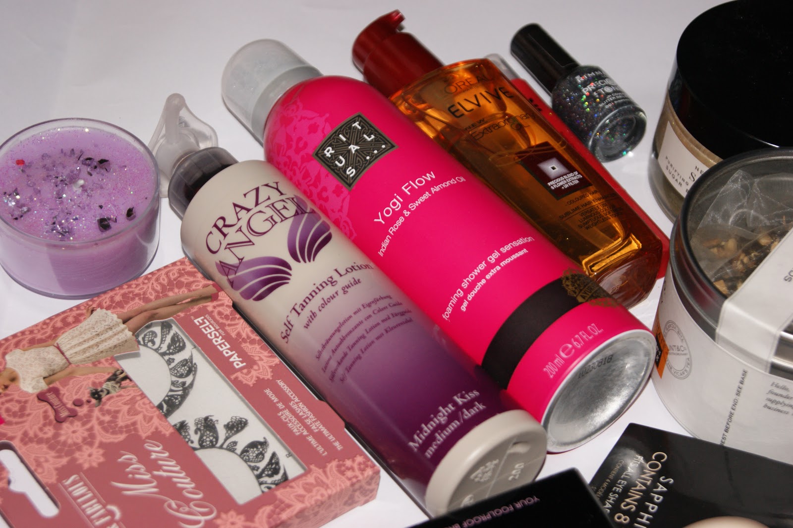 Party Beauty Essentials The Sunday Girl party-beauty-essentials-the-sunday-girl