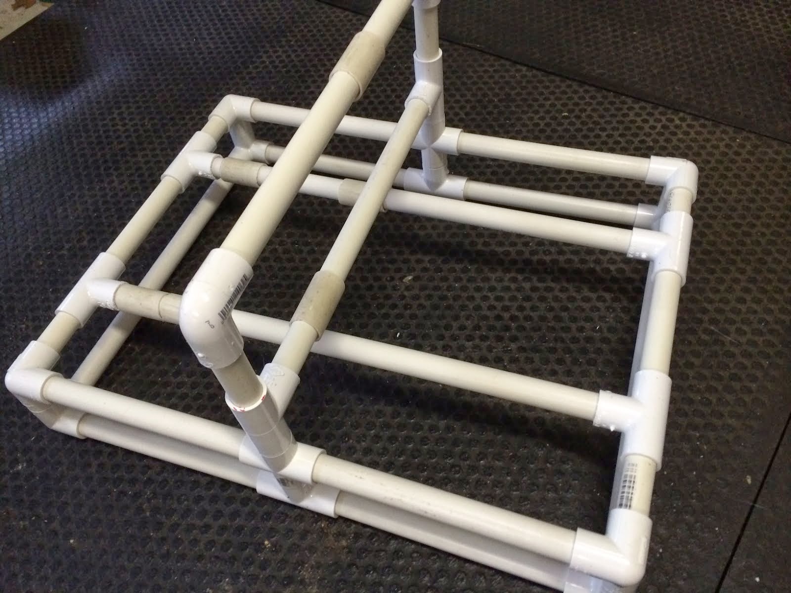 WhiskeyTangoHotel.Com: PVC Pipe Based CNC Mill using Arduino