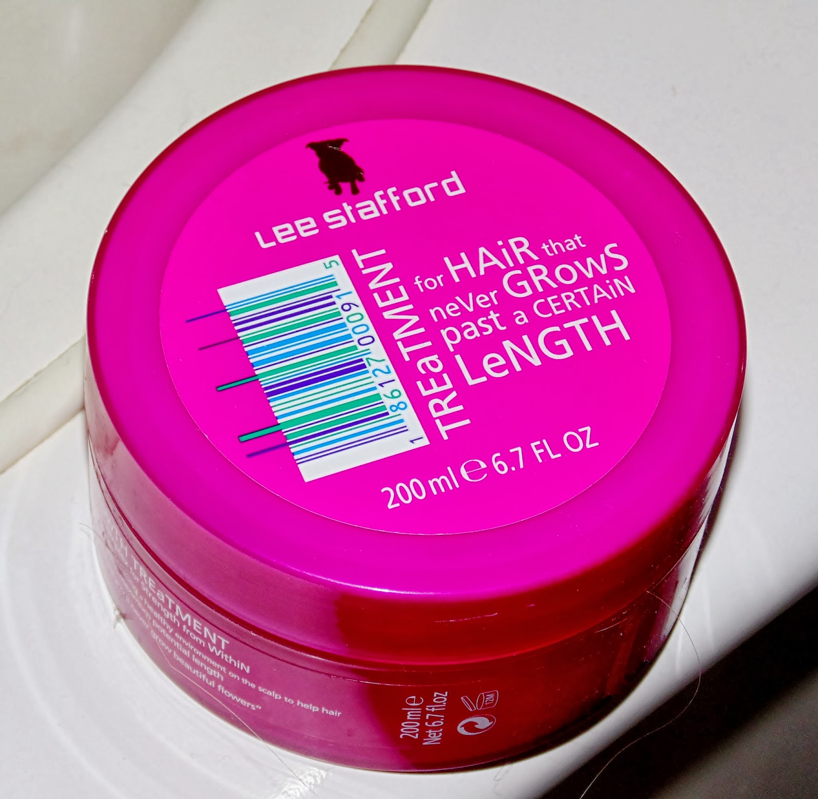 Jennifer-Lynn: Review: Lee Stafford Treatment For Hair That Never Grows Past a Certain Length