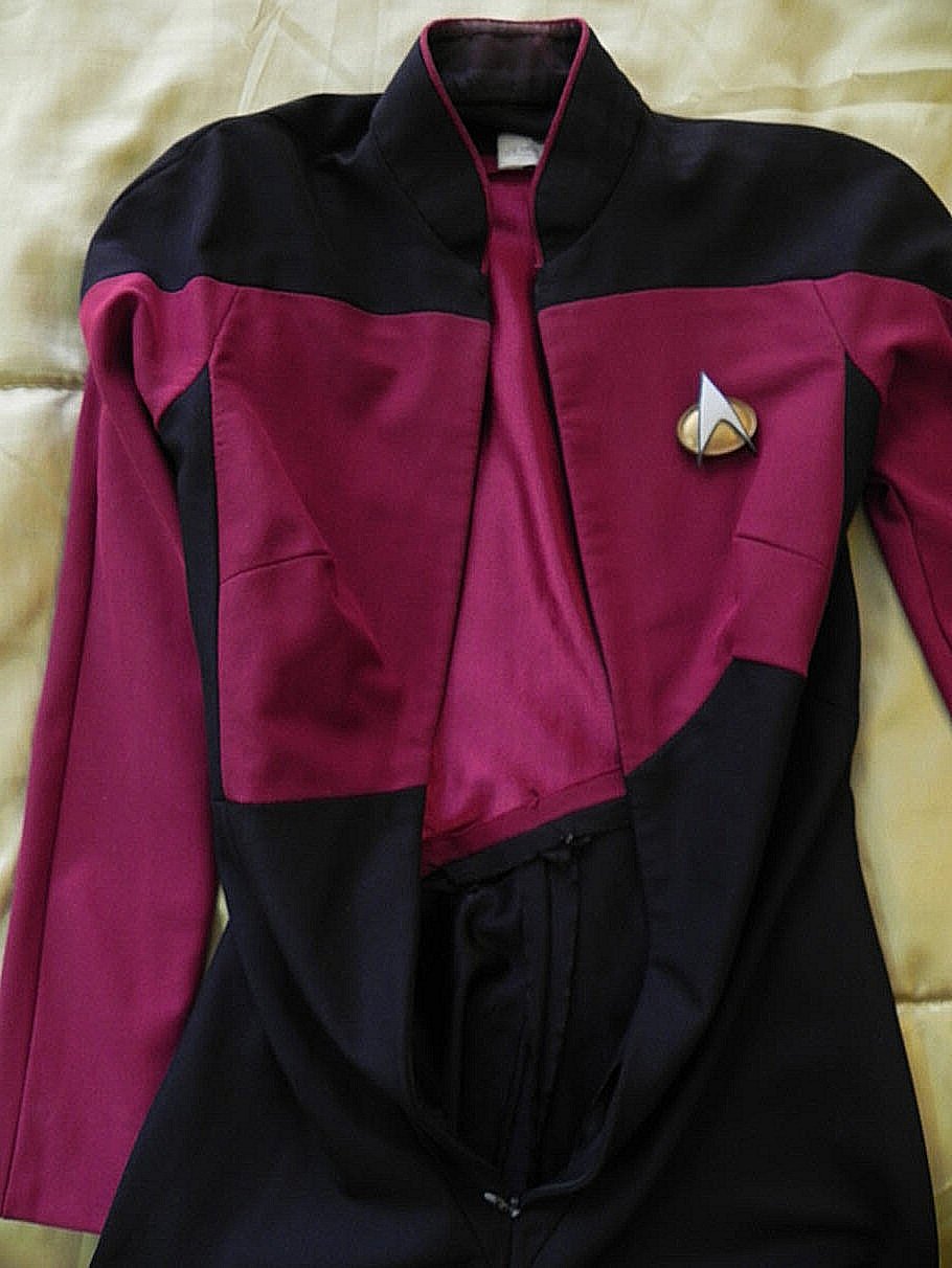 Star Trek Prop, Costume & Auction Authority: Star Trek: TNG Command Red Starfleet Uniform