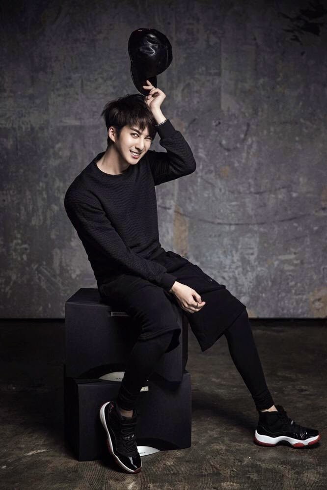 Kim Hyung Jun de SS501 firmó contrato exclusivo con CI Entertainment | Kpop Replay