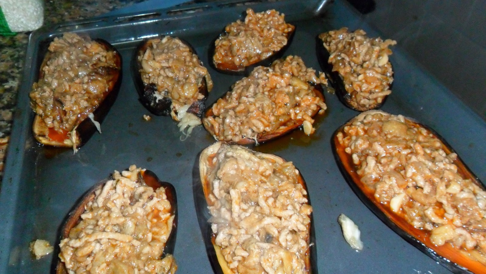 LA COCINA DE BARTOLO: BERENJENAS DE CONIL RELLENAS CON CARNE