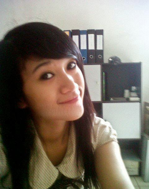 Fatimah ABG Berjilbab bugil Pamer Memek « Kumpulan Foto Bugil Terbaru Dan Terlengkap