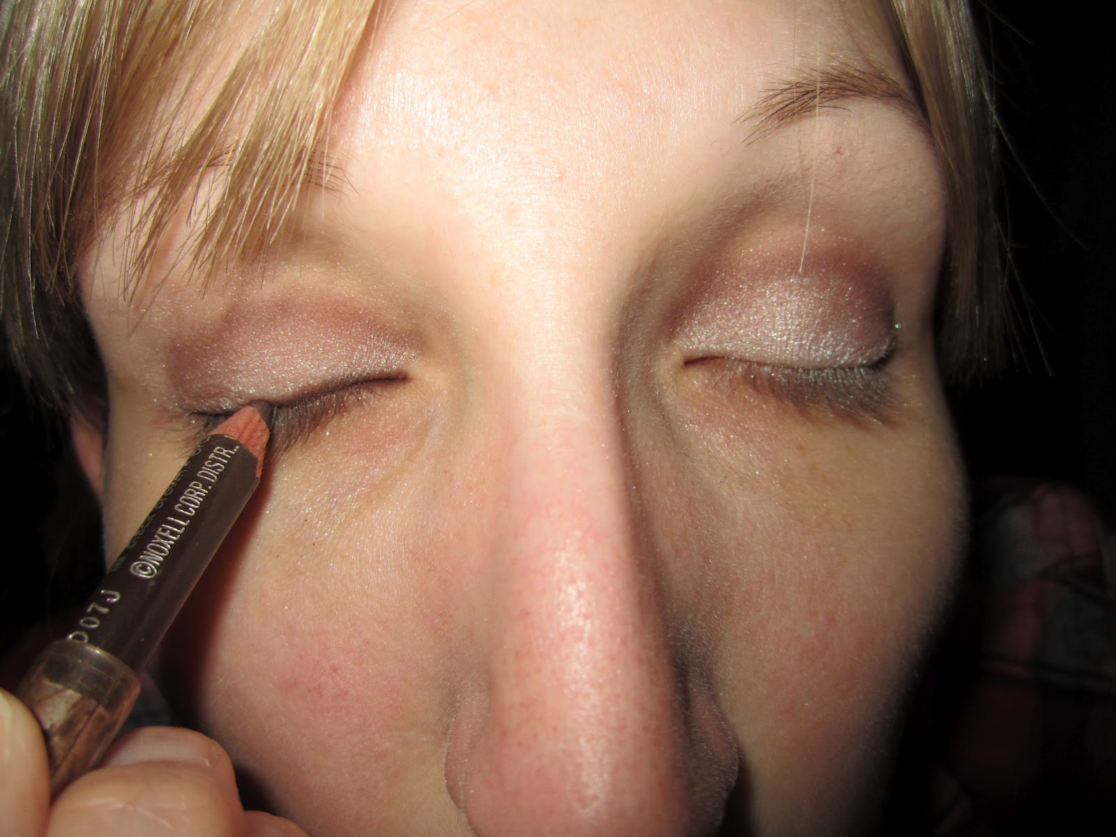 Make It Work Sam: Hooded Eye Make-up