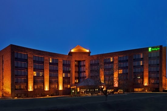 WEDology By Dejanae Events Venue Spotlight Holiday Inn Crystal Lake wedology-by-dejanae-events-venue-spotlight-holiday-inn-crystal-lake
