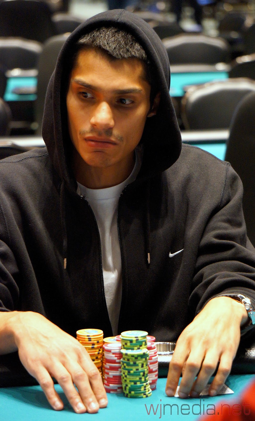 Foxwoods Poker: Oct 16, 2012