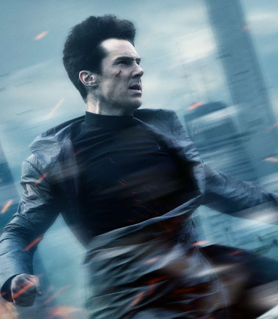 SNEAK PEEK : More Footage From "Star Trek Into Darkness"