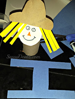 Scarecrow Toilet Paper Roll Craft For Kid's (Halloween & Fall Idea ...
