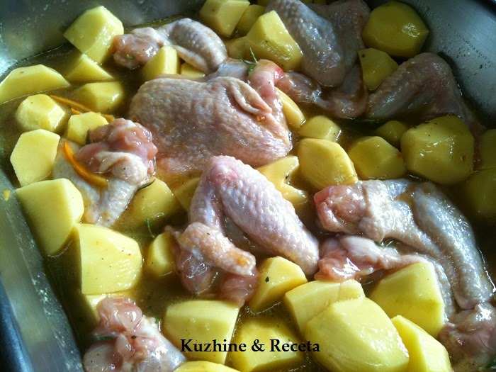 Kuzhine - Receta: Tave me pule dhe patate ne furre Kuzhine - Receta: Tave me pule dhe patate ne furre