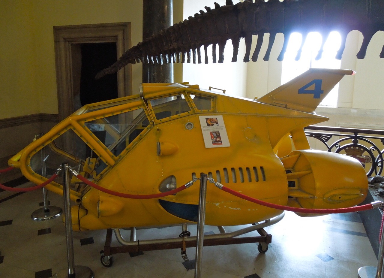 Hollywood Movie Costumes and Props: Thunderbird 4 submersible from the live-action Thunderbirds ...