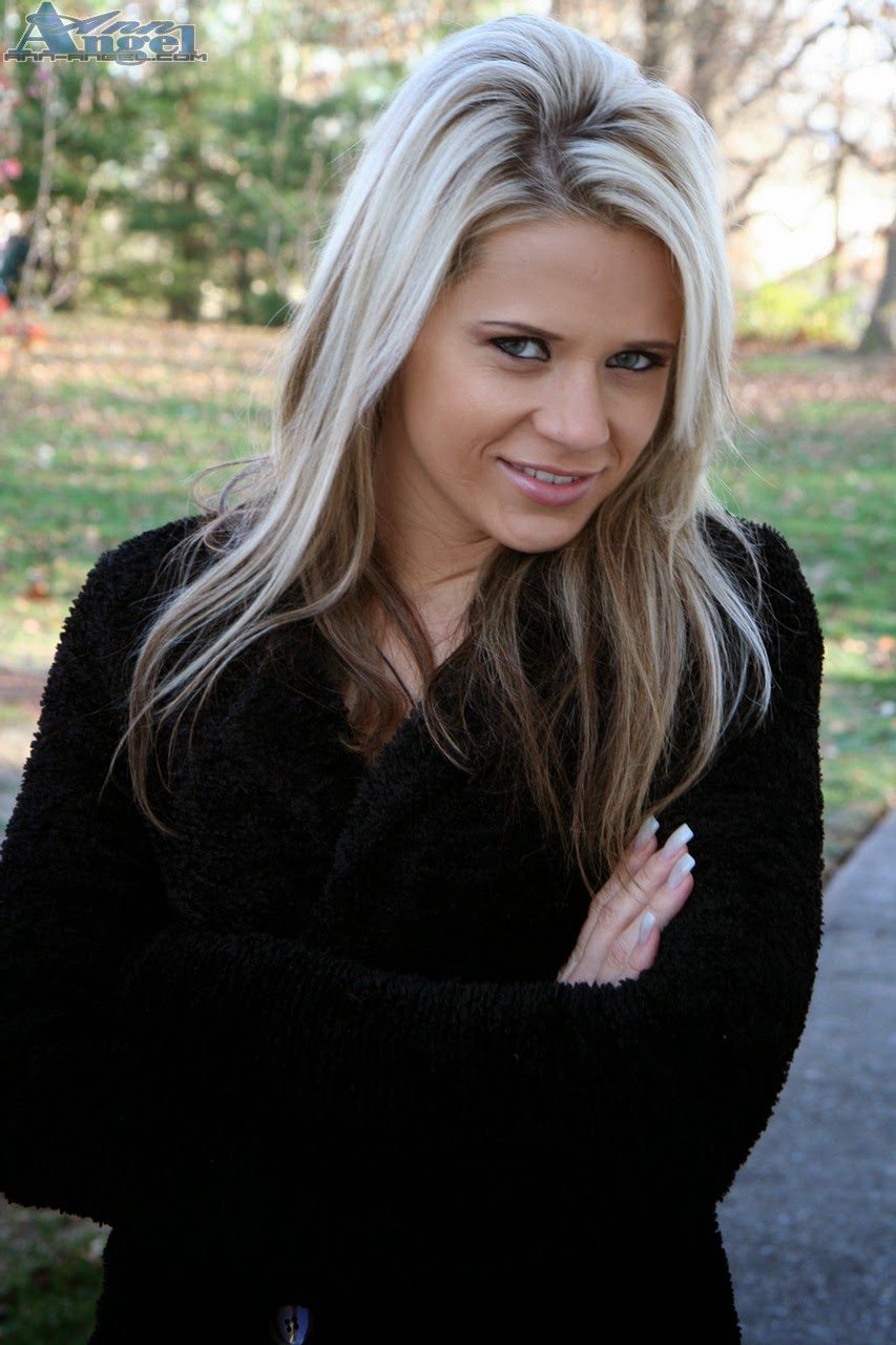 Biografias: Ann Angel Fotos #20