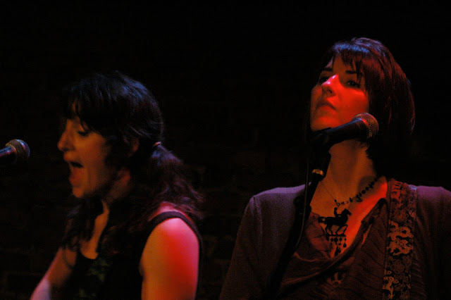 Norah Jones, Sasha Dobson & Catherine Popper - Rockwood Music Hall, 10 ... Norah Jones, Sasha Dobson & Catherine Popper - Rockwood Music Hall, 10 ...