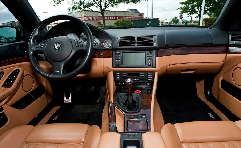 BMW M5: Beautifully Cleaned and Detailed E39 M5 Interior