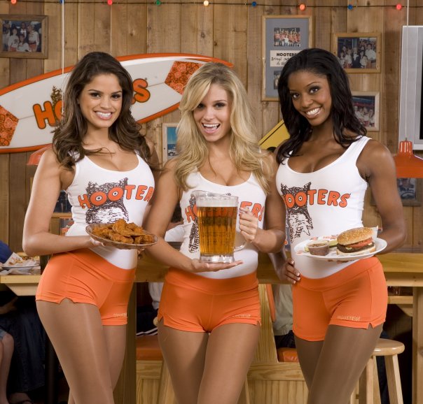 Newlywed College Girl SUCCESS Officially A Hooters Girl newlywed-college-girl-success-officially-a-hooters-girl