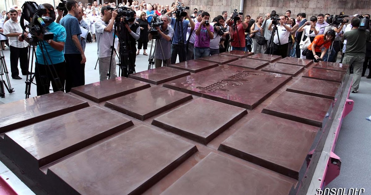 Secret Dream World Of A Chocoholic Largest Chocolate Bar In The secret-dream-world-of-a-chocoholic-largest-chocolate-bar-in-the