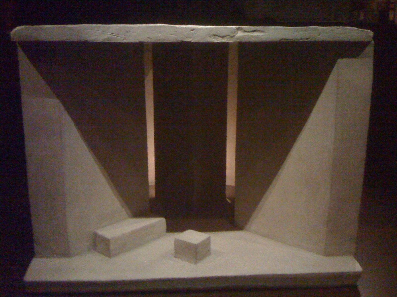 Comparison « IB Set Design Project