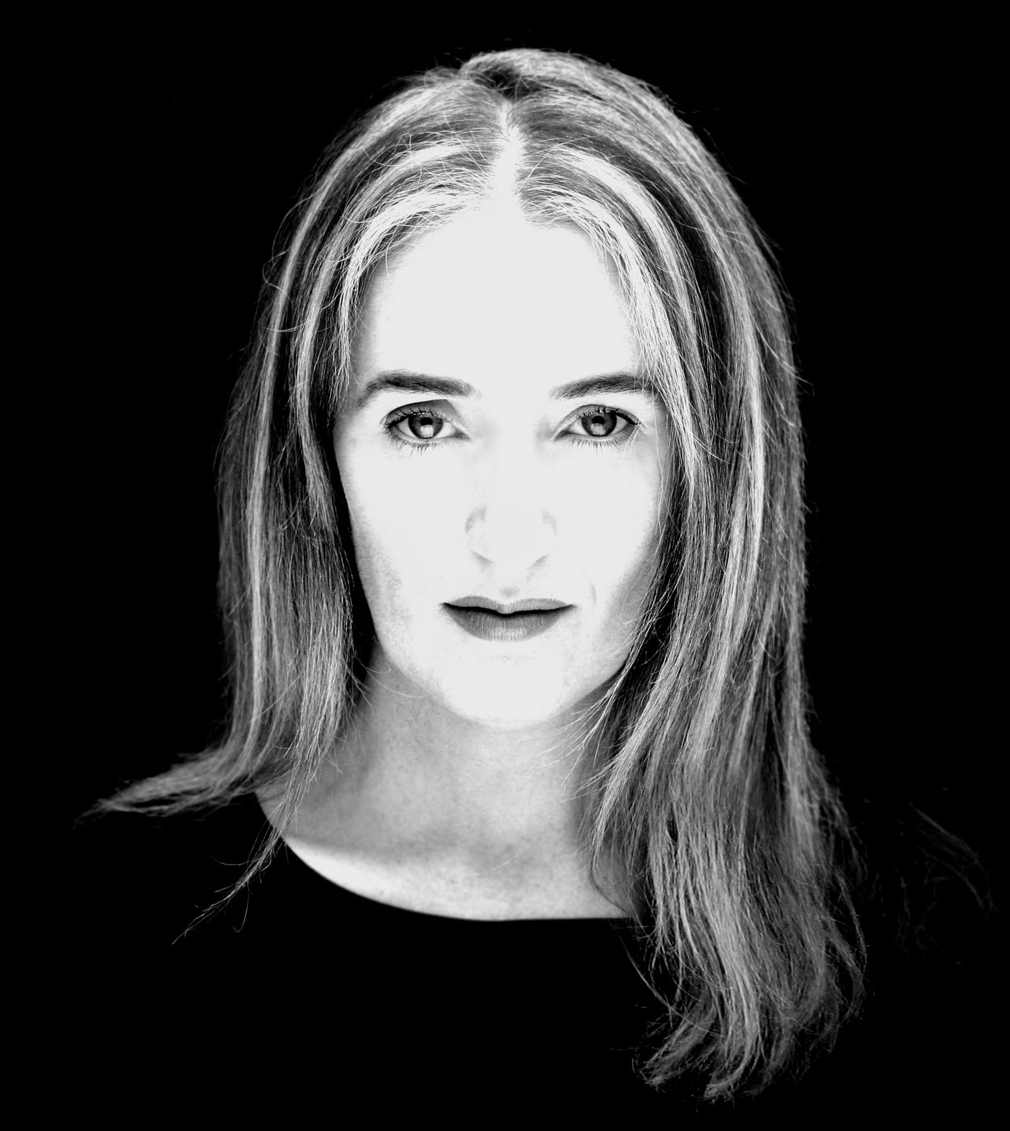 Liz X Lisa: as musas opostas do ethereal | Rafael Senra – Site Oficial