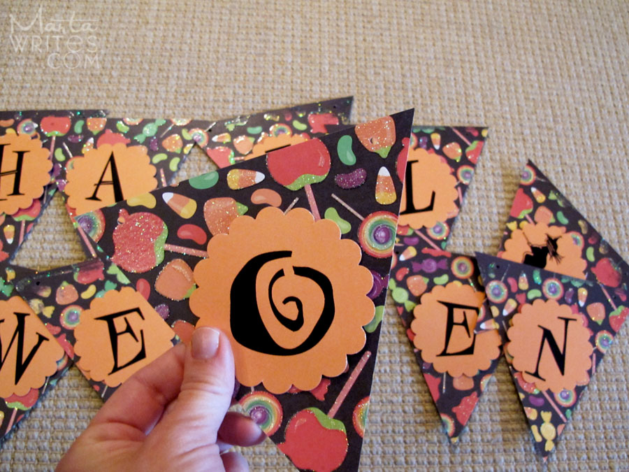 marta writes: how-to make a halloween pennant banner