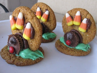 Thanksgiving Cookie Turkeys Food Craft | Preschool Crafts for Kids