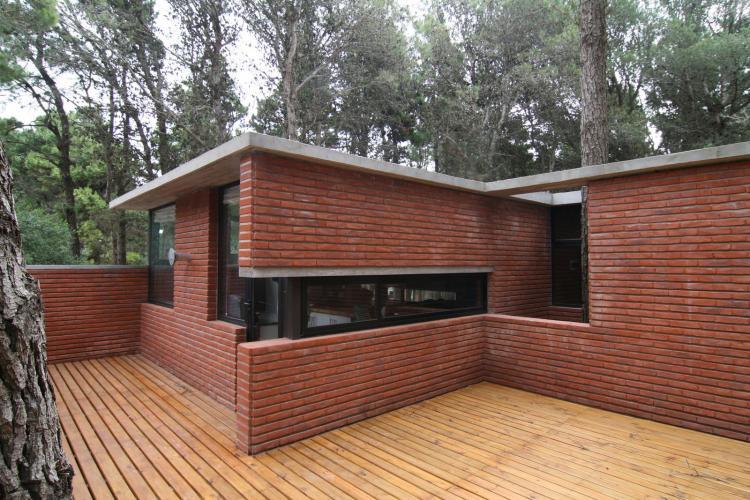 Casa de Ladrillos - BAK Arquitectos - Tecno Haus