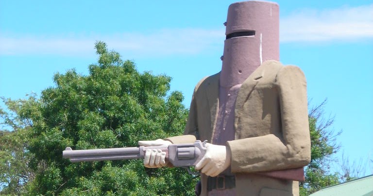 A peaceful day: Ned Kelly and the Green Sash