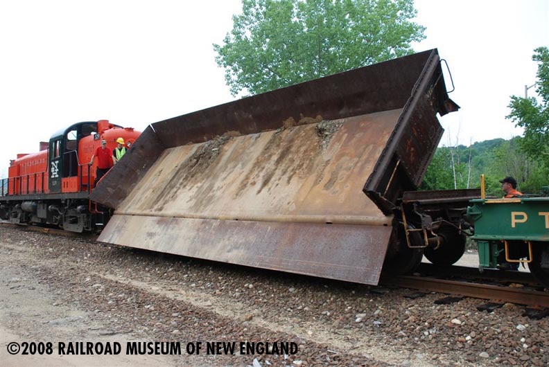 News From The Naugy: Naugatuck "NYC" 133 Side Dump Car