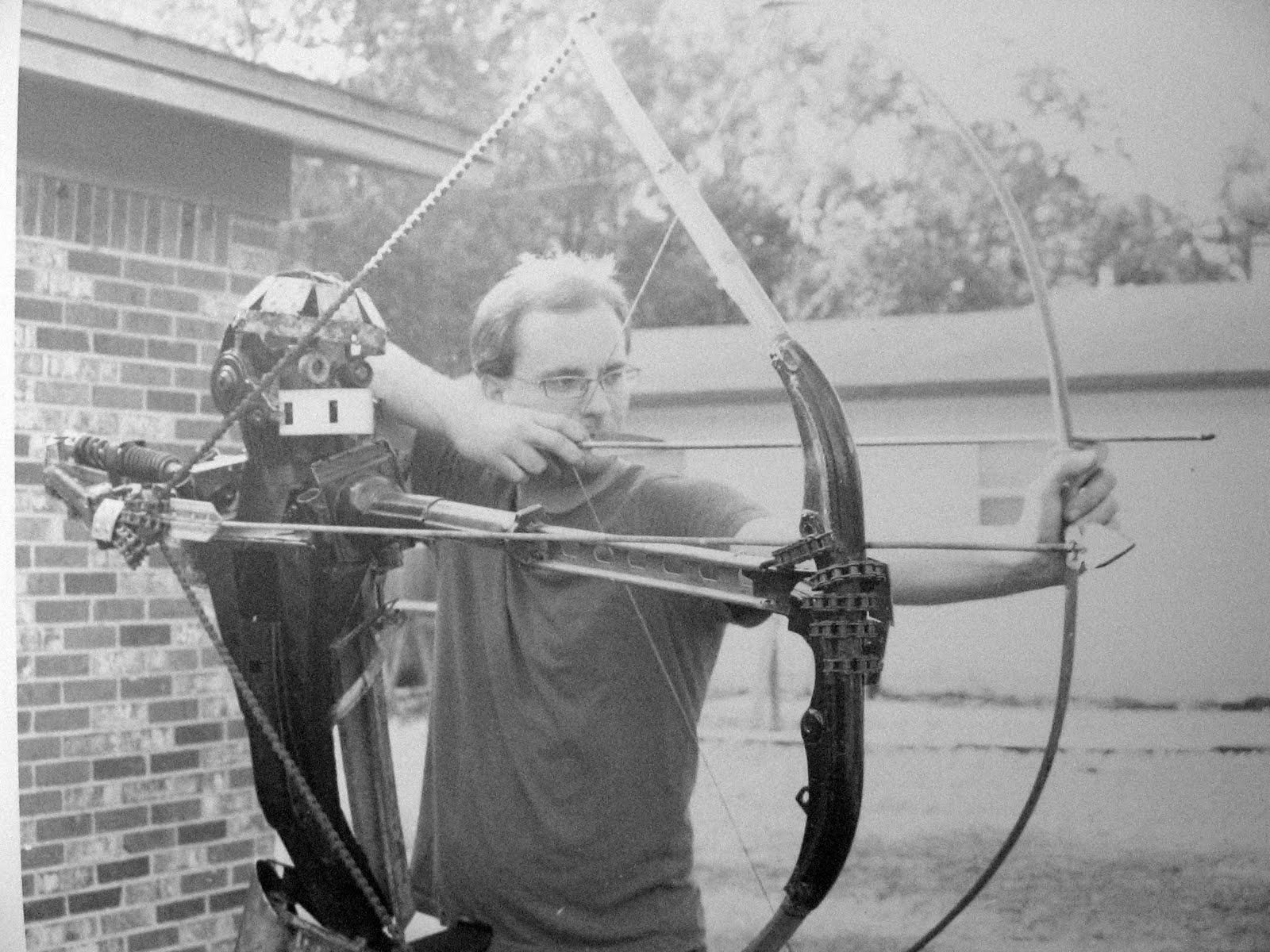 I just made this shark from bike parts and steel scrap. Anyone have a fricking laser I can ...