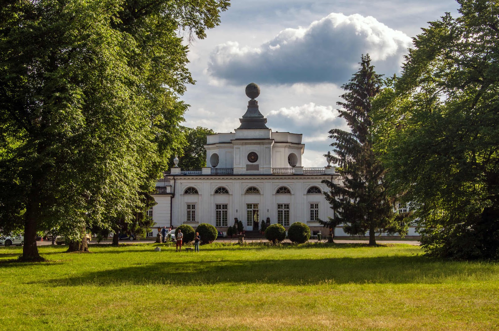 Pałac w Jabłonnie [woj. mazowieckie] - Wykadrowany Świat