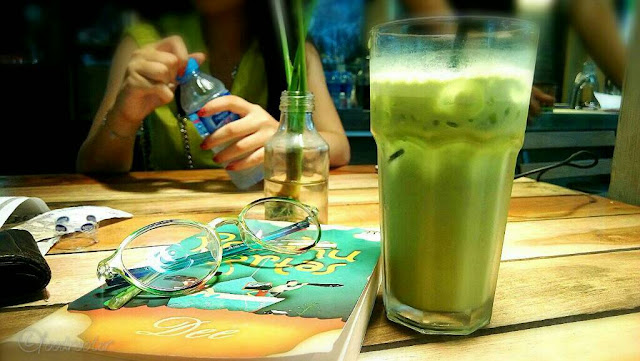 Maraca Books & Coffee - Bogor - FoodRooter